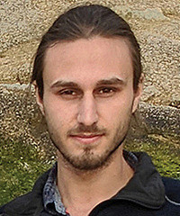 Physics Seminar: "Spacetime topology and chaos in quantum black holes ...